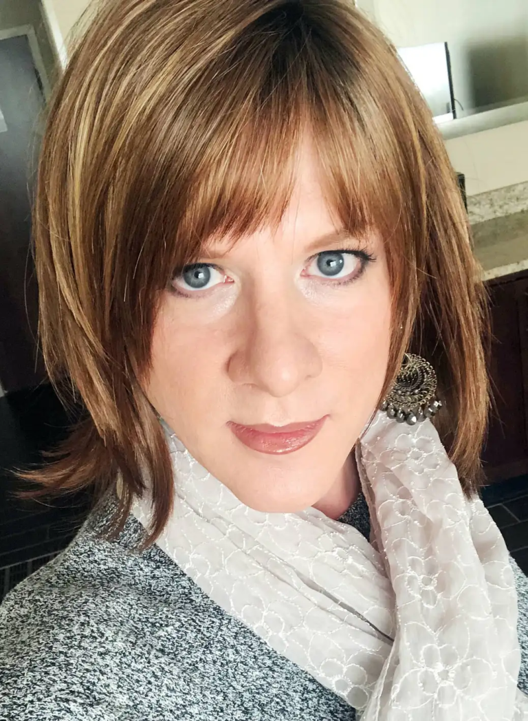 Alexandra’s Thoughts On Crossdressing - Kandi's Land!